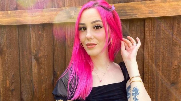 Inside MeganPlays's life, her husband, and her mental health issues ...