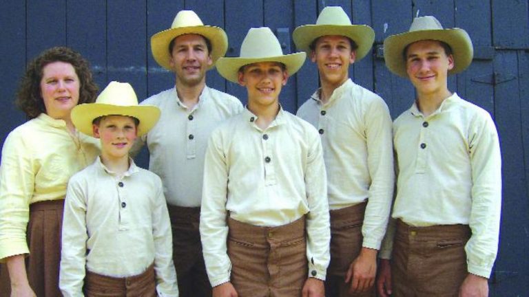 Inside Andra Day's life, her parents and husband - TheNetline