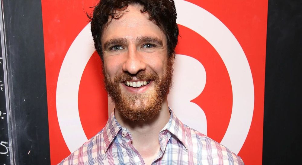 Is Dante in You season 3 really blind? Everything about Ben Mehl ...