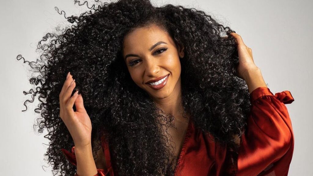 All about Cheslie Kryst's parents: Cheslie's dad cried as he described ...