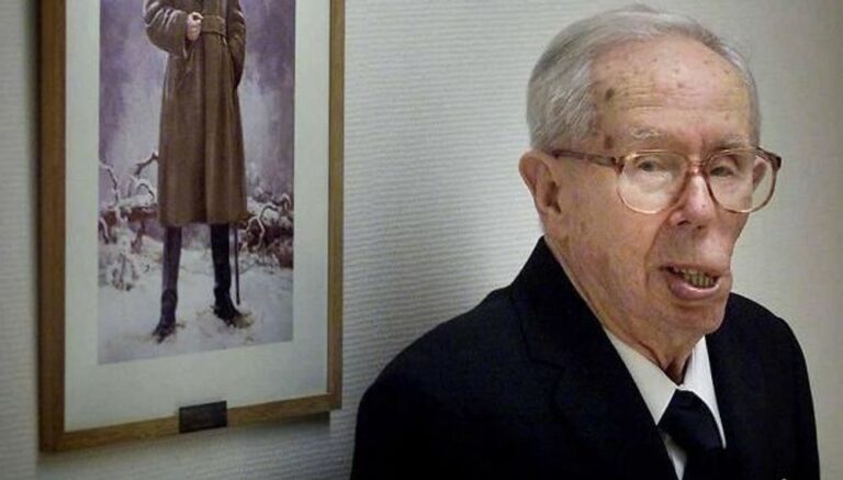 How did Simo Hayha die? The sniper was loved by his local community ...