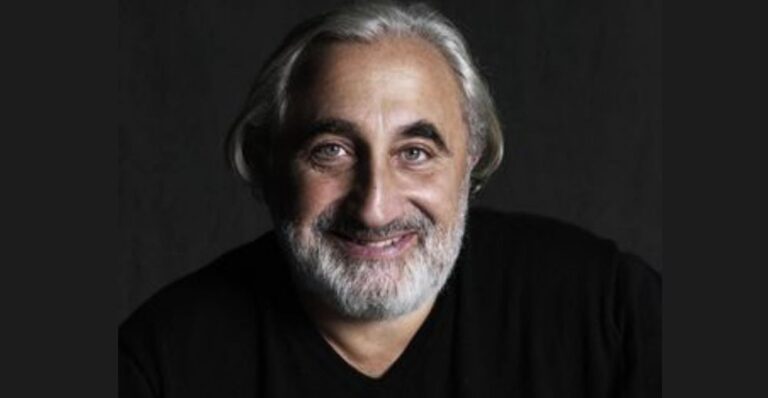 Who is Juan O Savin? His real name is Wayne Willott - TheNetline